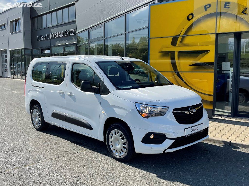 Opel Combo Life XL Edition Plus 1.5D 96kW | Sauto.cz
