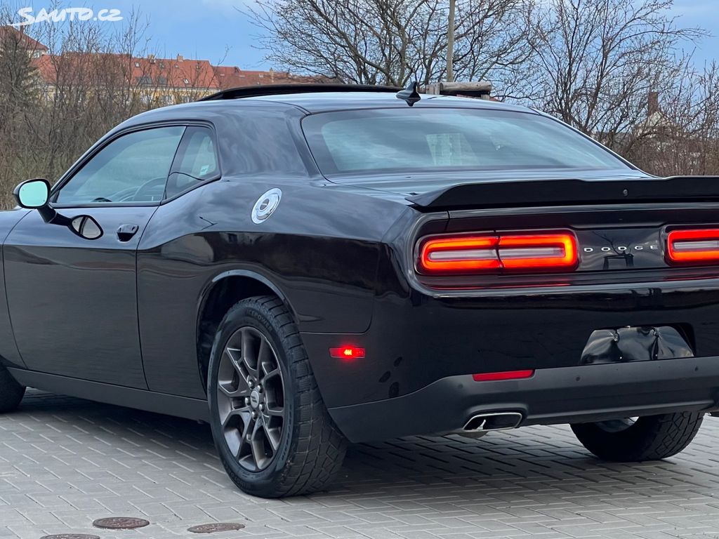 Dodge Challenger 3.6L GT 4x4 ACC Full | Sauto.cz