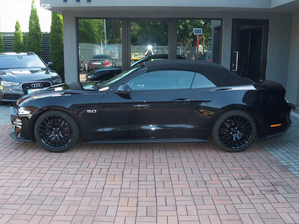 Ford Mustang | Sauto.cz