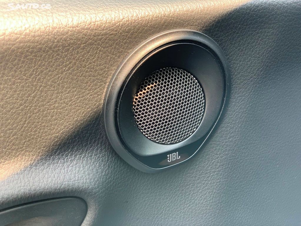 Toyota Supra 2.0iT, Executive, SPORT, JBL | Sauto.cz