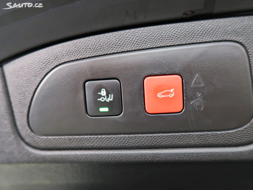 DS 7 Crossback 2.0 HDI 130kW, 8AT, ZÁRUKA,DPH | Sauto.cz