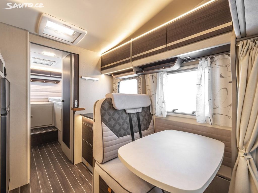 Rimor SEAL 695 Fiat, TOP VÝBAVA skladem v ČR! | Sauto.cz