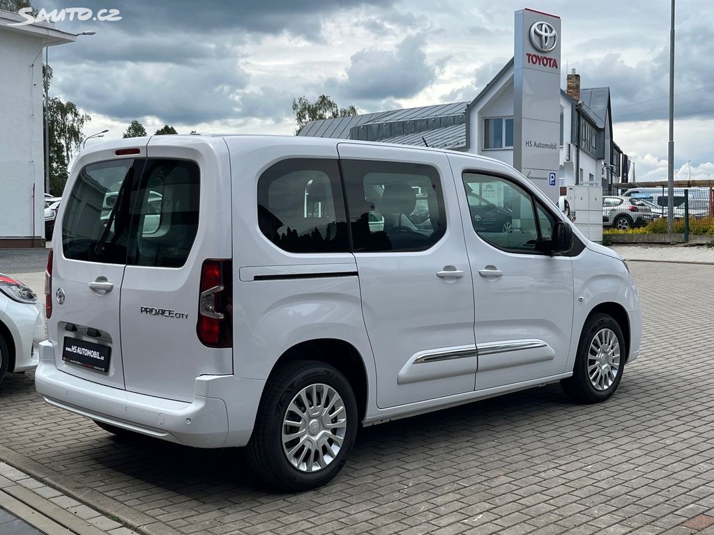 Toyota Proace City Verso 110PS Short Business | Sauto.cz