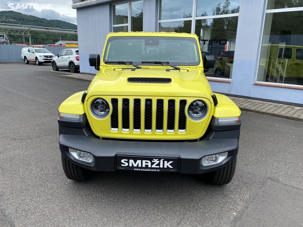 Jeep Gladiator 3,0 V6 (264k) CRD OVERLAND 8AT | Sauto.cz