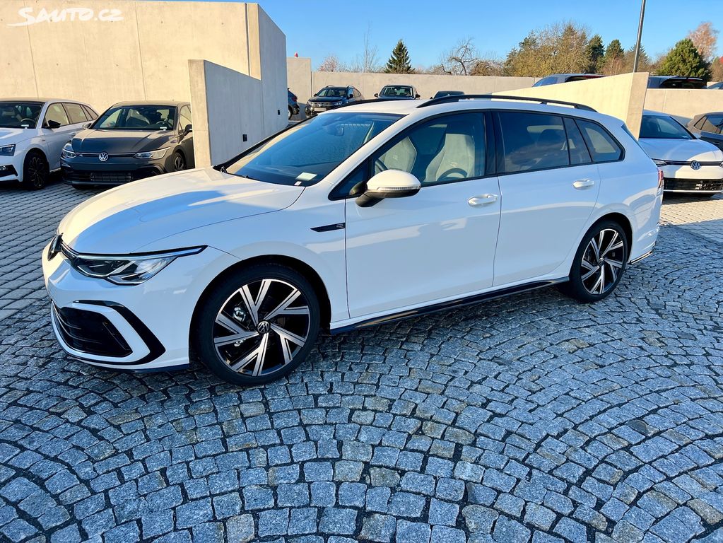 Volkswagen Golf R-Line 1.5 TSI 6M | Sauto.cz