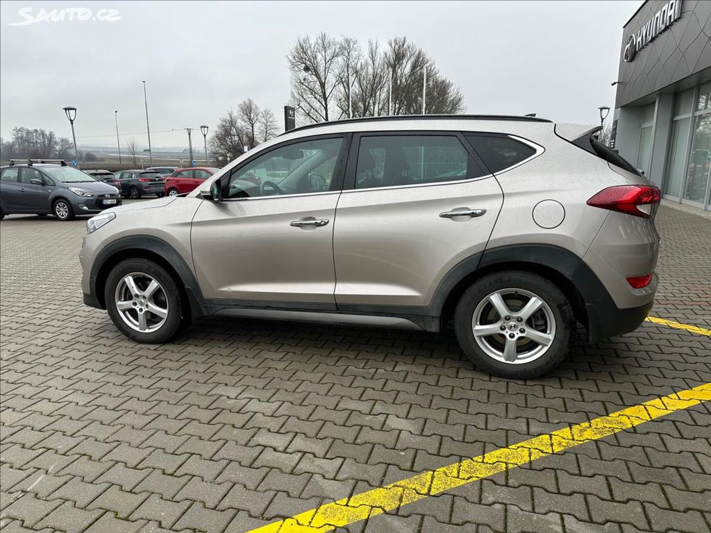 Hyundai Tucson 2,0 CRDI 136kW 4x4 Autom Styl | Sauto.cz