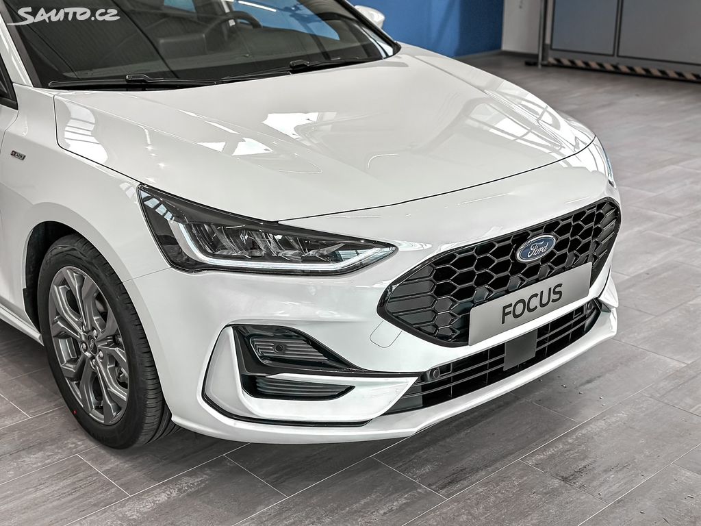 Ford Focus C519 Kombi ST - LINE STYLE | Sauto.cz