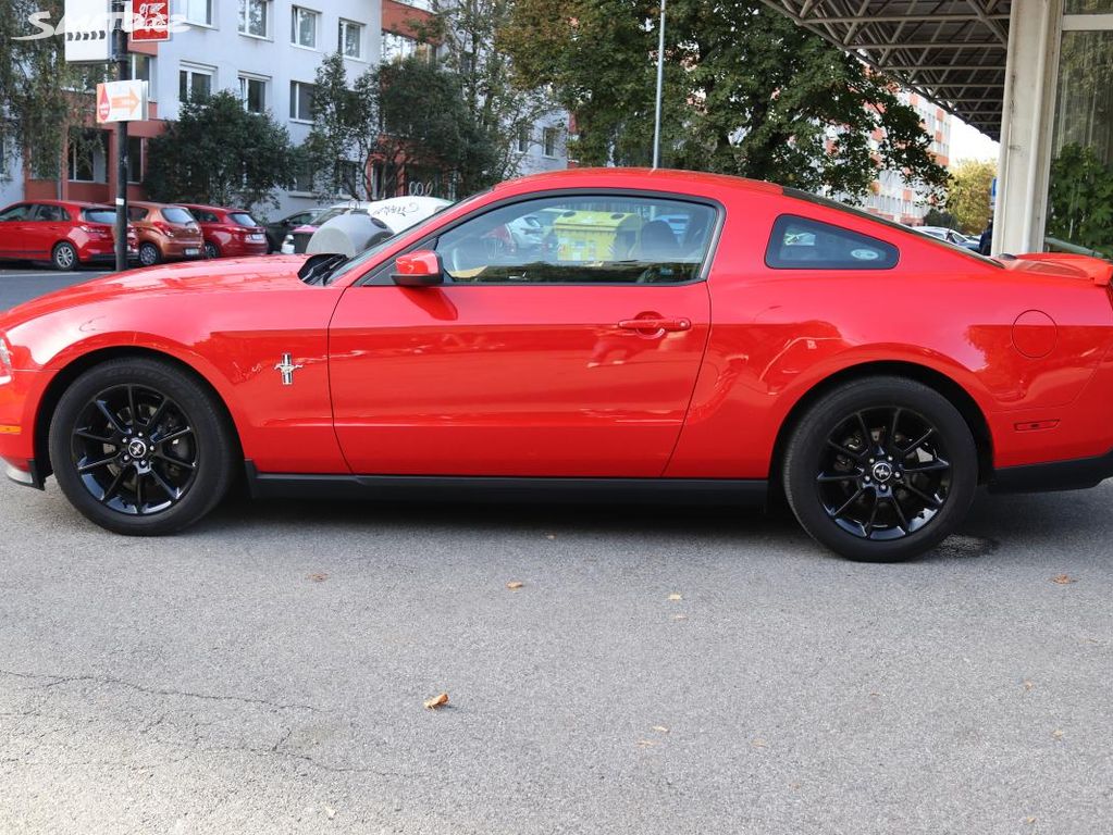 Ford Mustang 3.7 V6 COUPE PREMIUM 224kW | Sauto.cz