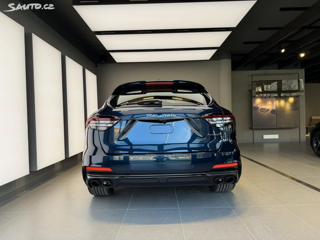 Maserati Levante TROFEO UNA DI 103 | Sauto.cz