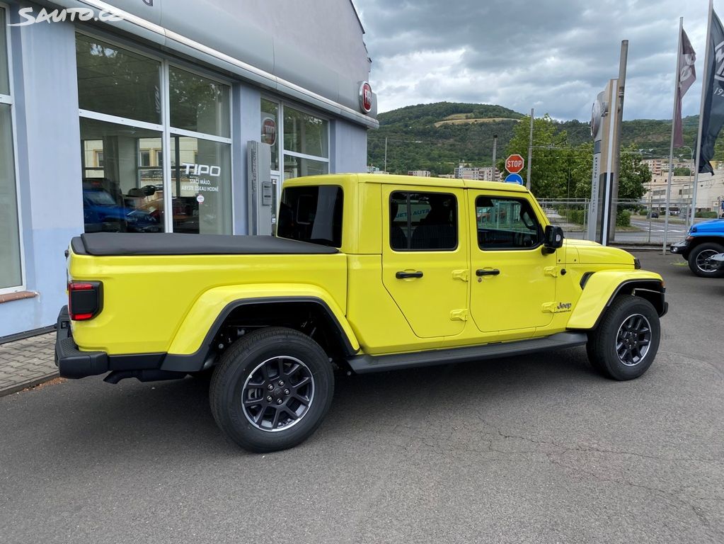 Jeep Gladiator 3,0 V6 (264k) CRD OVERLAND 8AT | Sauto.cz