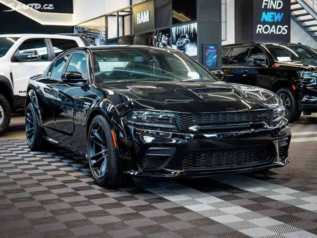 Dodge Charger 6.2 SRT Hellcat GRAIL výfuk | Sauto.cz