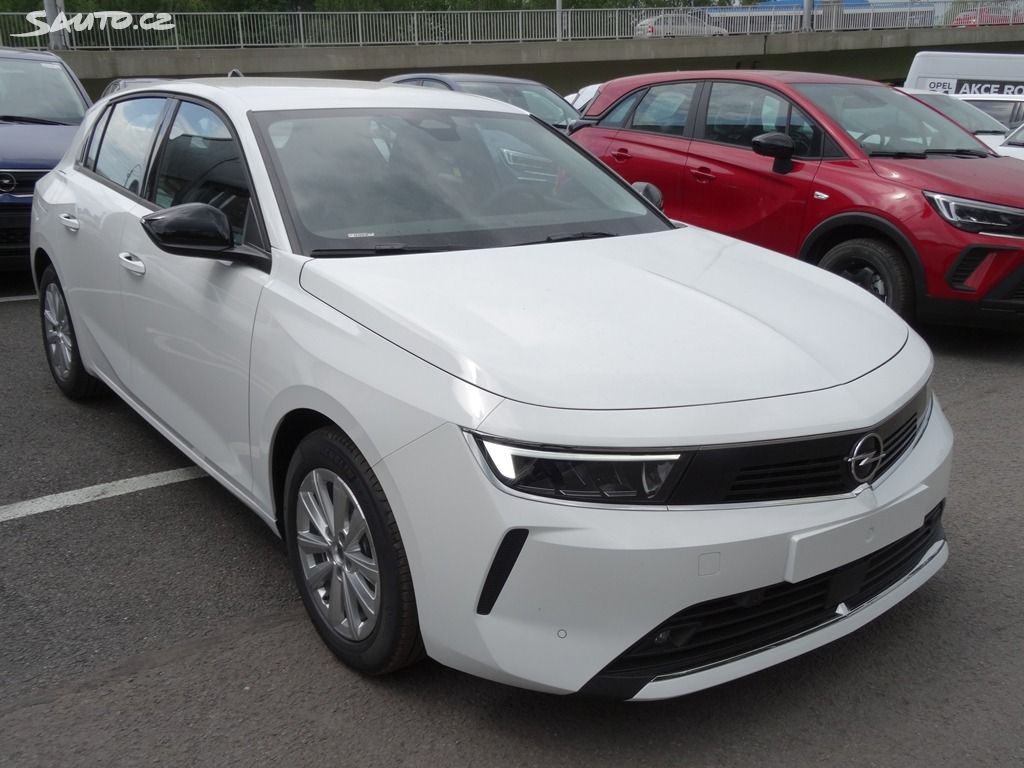 Opel Astra Edition 1.2 PureTech 110k MAN6 | Sauto.cz