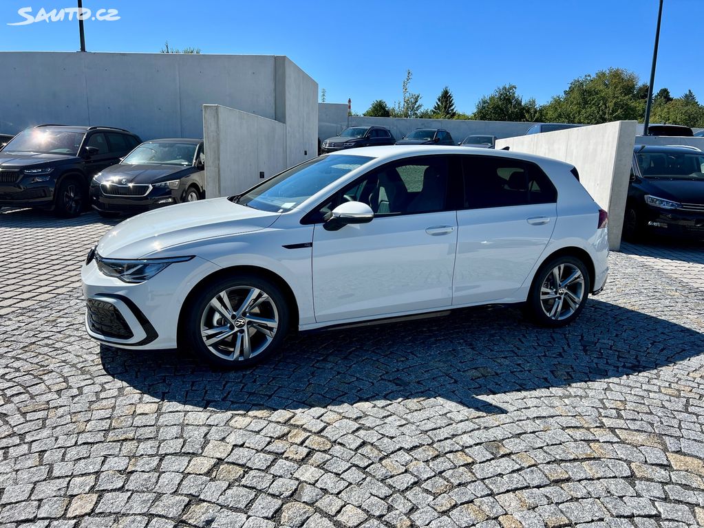 Volkswagen Golf R-Line 1.5 eTSI mHEV DSG | Sauto.cz