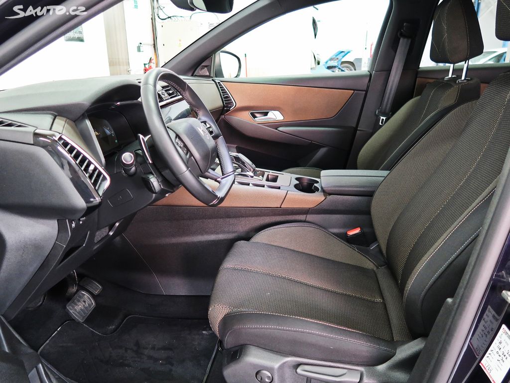 DS 7 Crossback 2.0 HDI 130kW, 8AT, ZÁRUKA,DPH | Sauto.cz