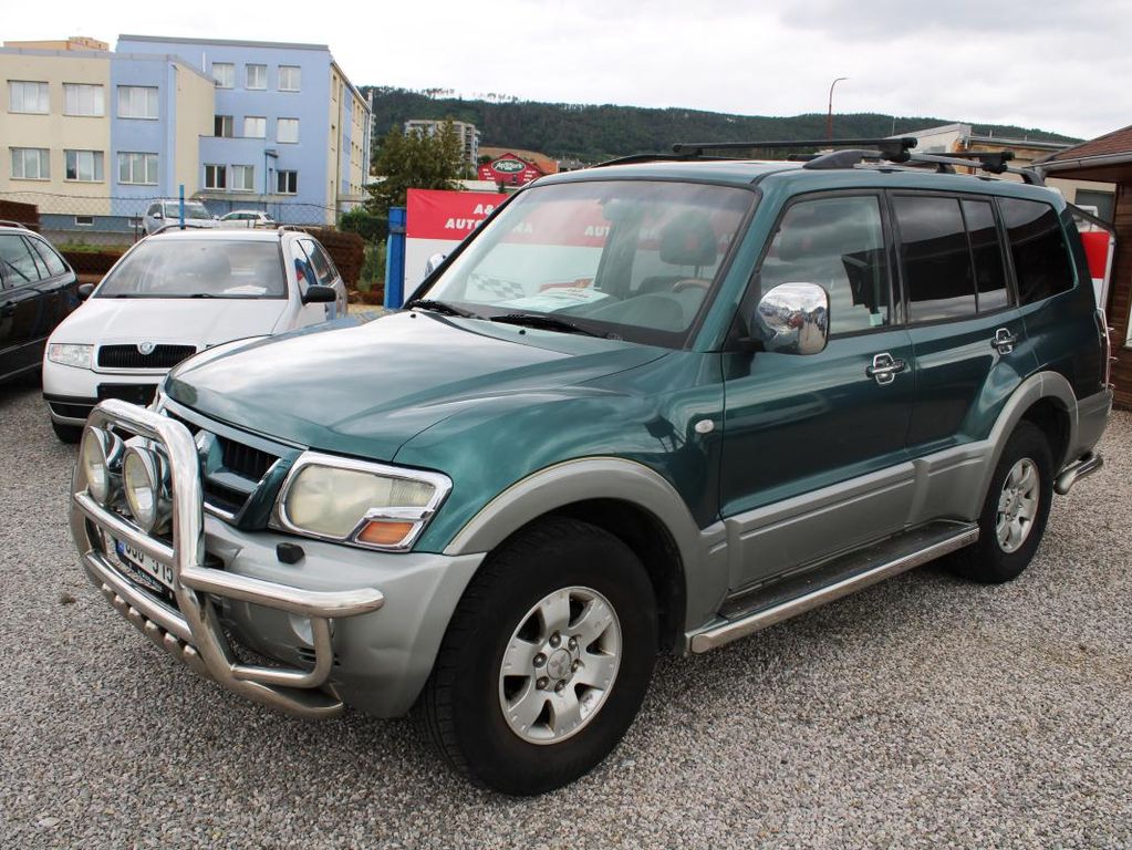 Mitsubishi Pajero 3,2DiD KLIMA KUZE 4X4 AUTOMAT | Sauto.cz