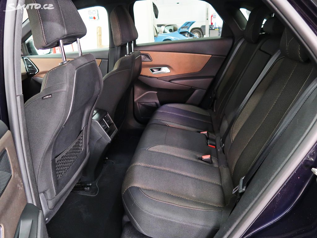 DS 7 Crossback 2.0 HDI 130kW, 8AT, ZÁRUKA,DPH | Sauto.cz