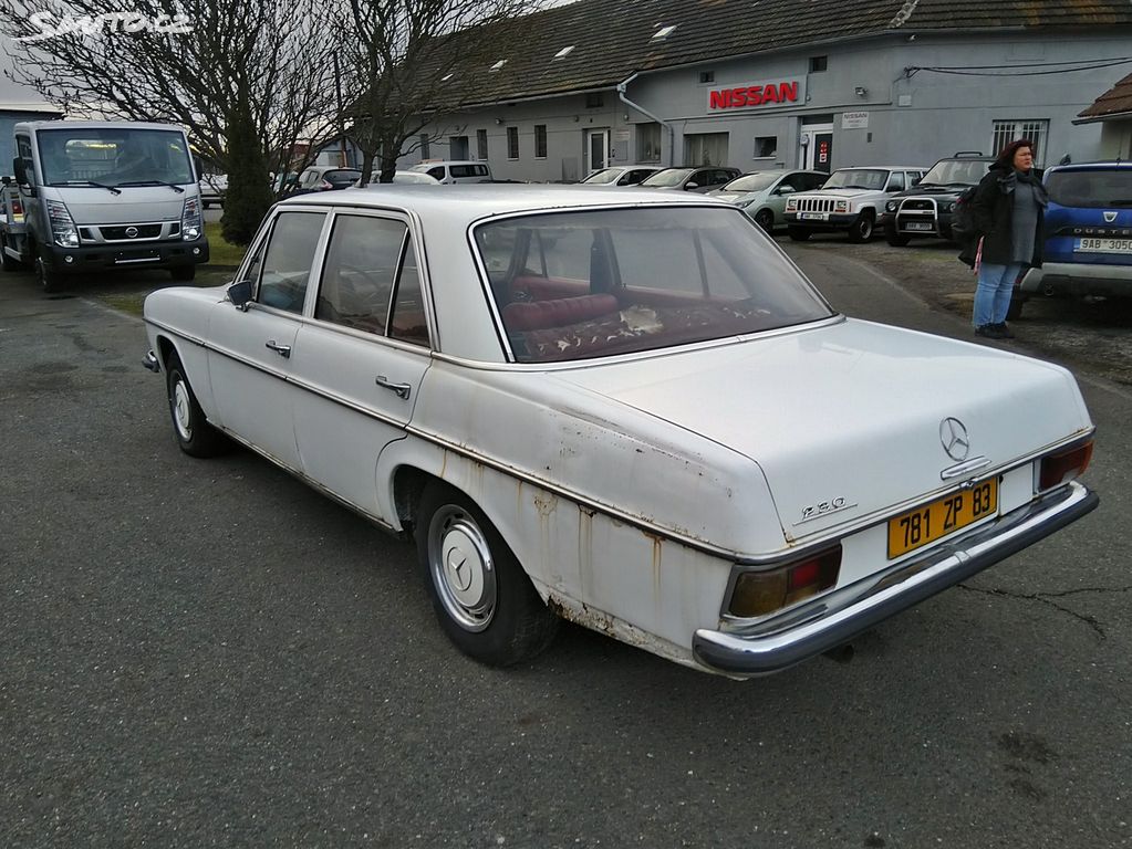 Mercedes-Benz Ostatní Mercedes-Benz 230/6 W114 | Sauto.cz