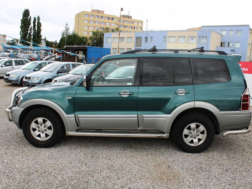 Mitsubishi Pajero 3,2DiD KLIMA KUZE 4X4 AUTOMAT | Sauto.cz