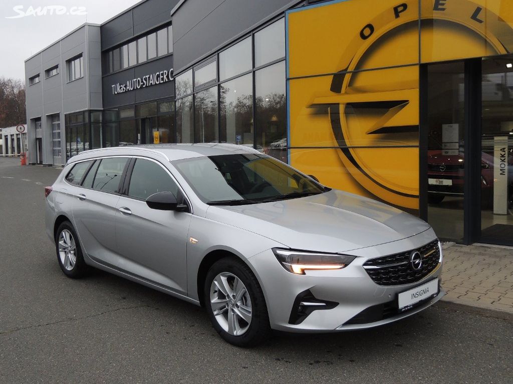Opel Insignia Elegance Sports Tourer 128kW | Sauto.cz