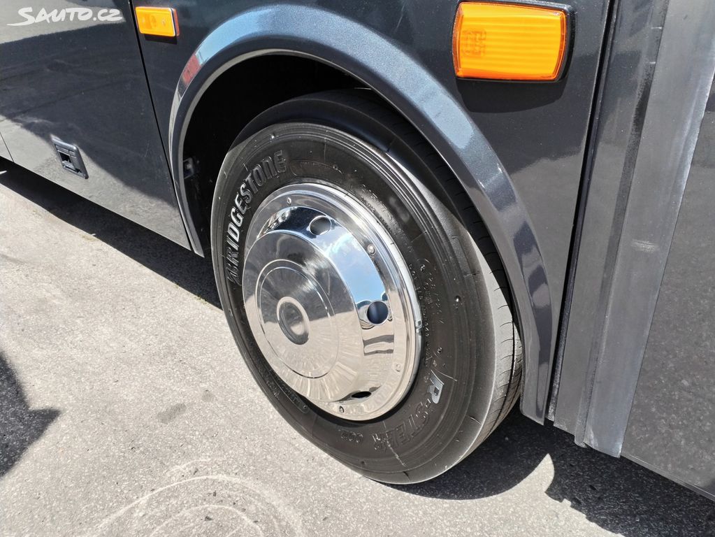 Isuzu Ostatní Novo Ultra E6E coach 29 míst | Sauto.cz