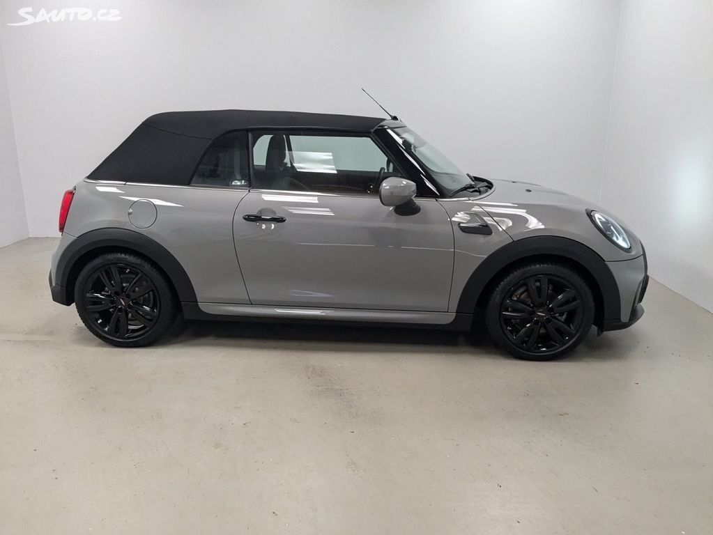 Mini Cooper JCW Trim,LED,PDC,Adapt. Fahrw | Sauto.cz