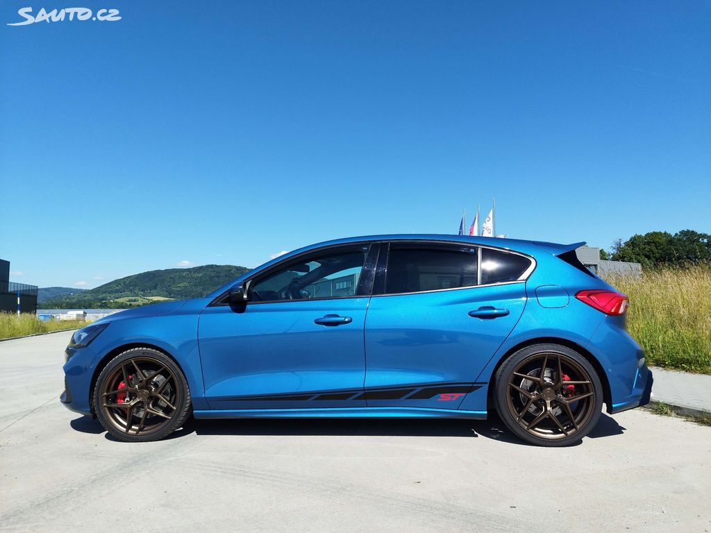Ford Focus ST Performance, 2.3, 228kW | Sauto.cz