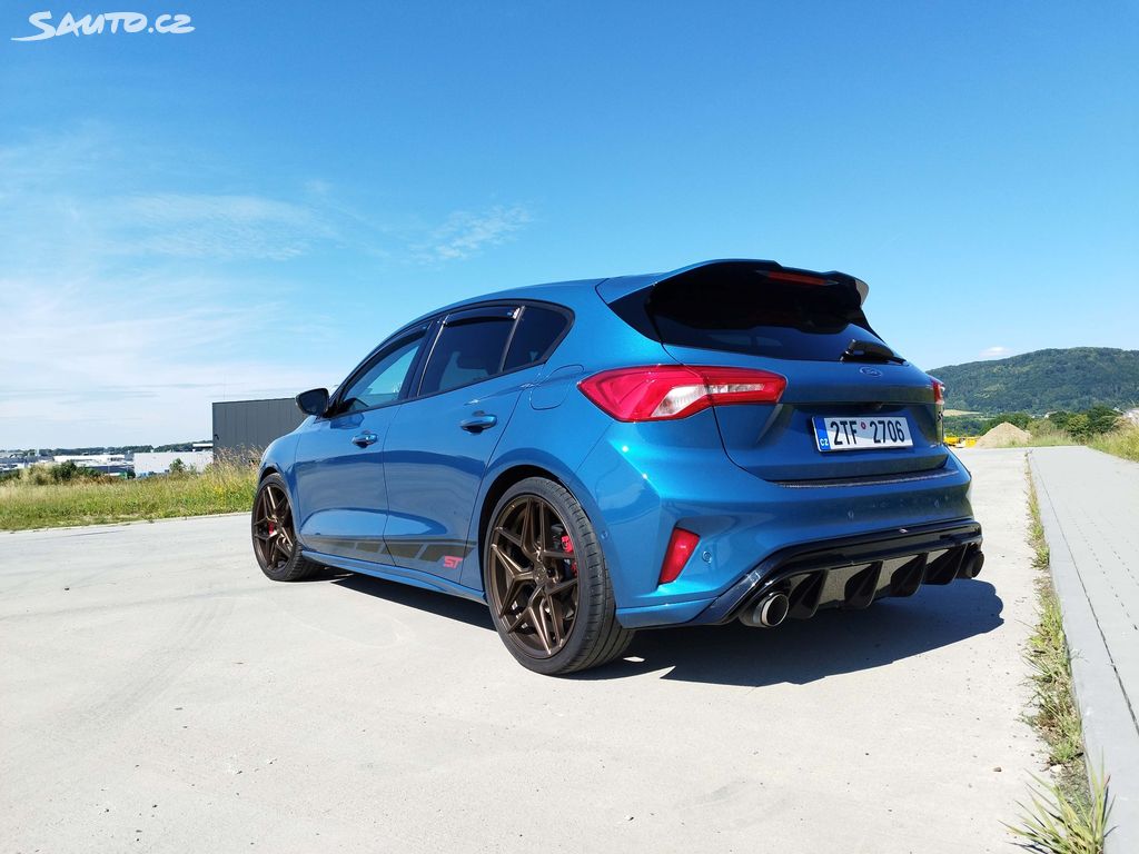 Ford Focus ST Performance, 2.3, 228kW | Sauto.cz