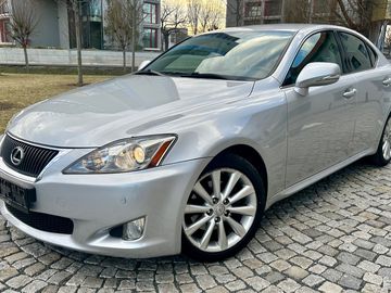 Lexus bazar a prodej nových vozů | Sauto.cz