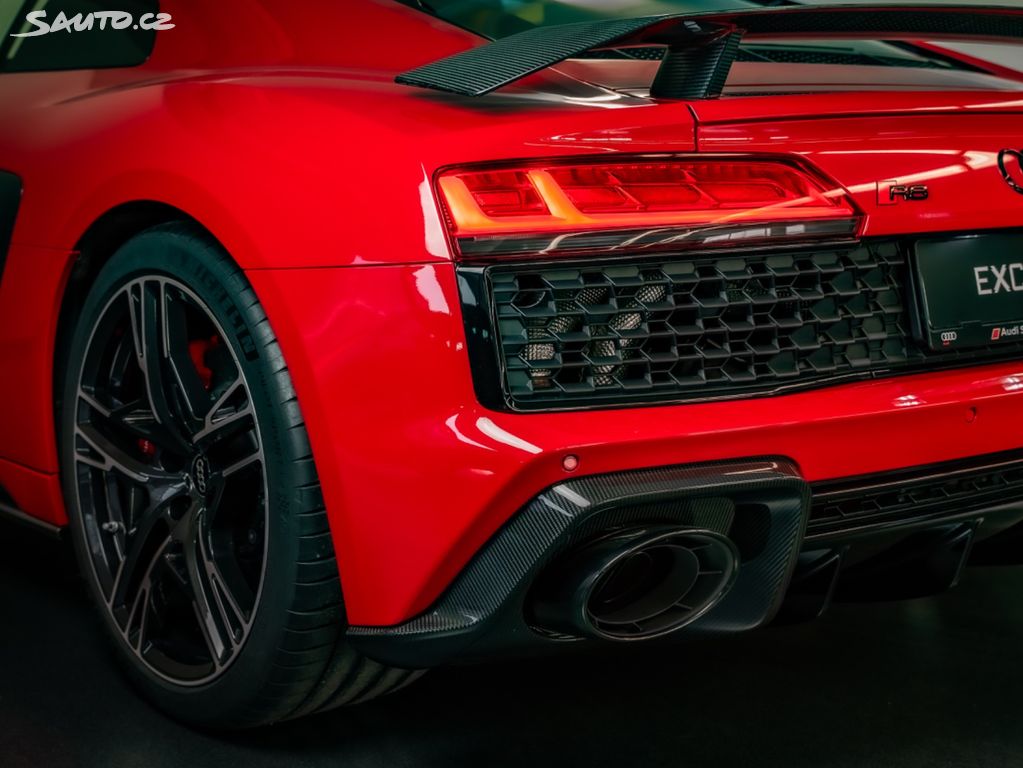 Audi R8 Coupé V10 performance quattro | Sauto.cz