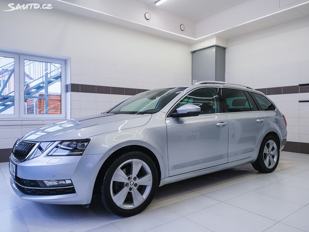 Škoda Octavia 2.0TDI 110kW Premium Edition | Sauto.cz