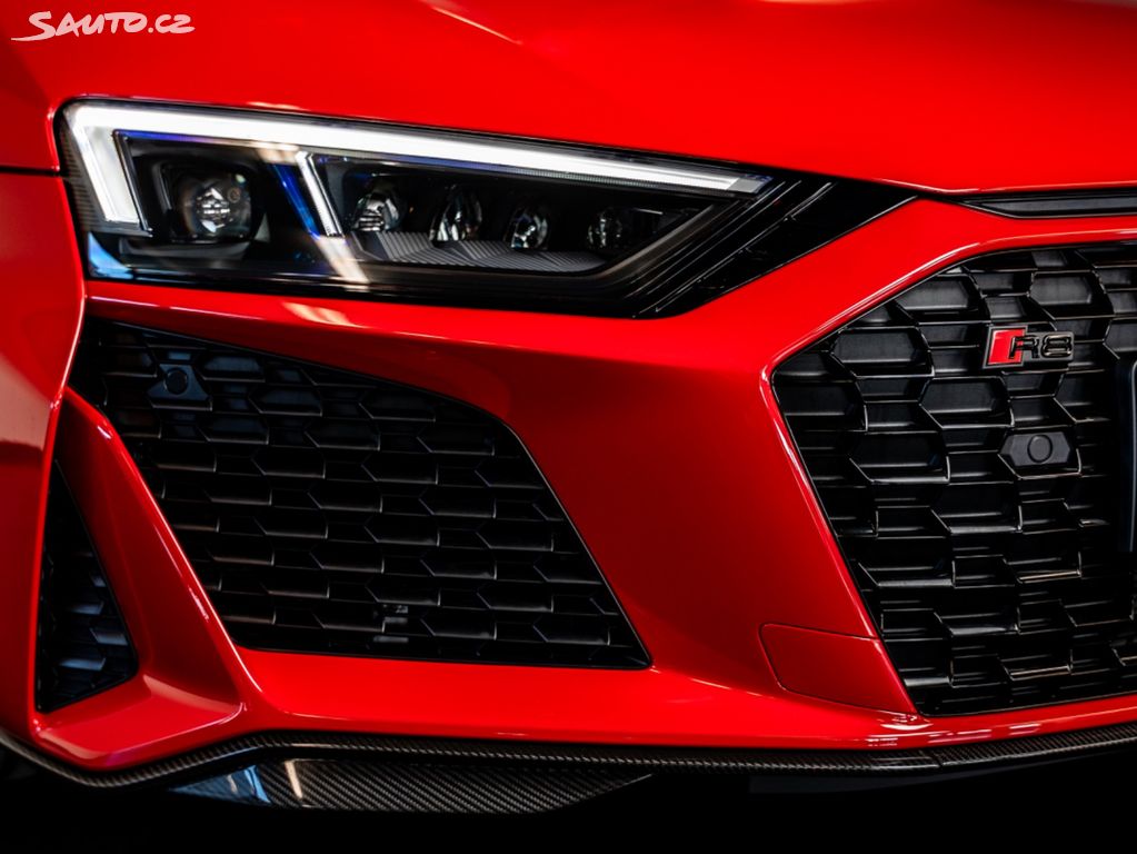 Audi R8 Coupé V10 performance quattro | Sauto.cz