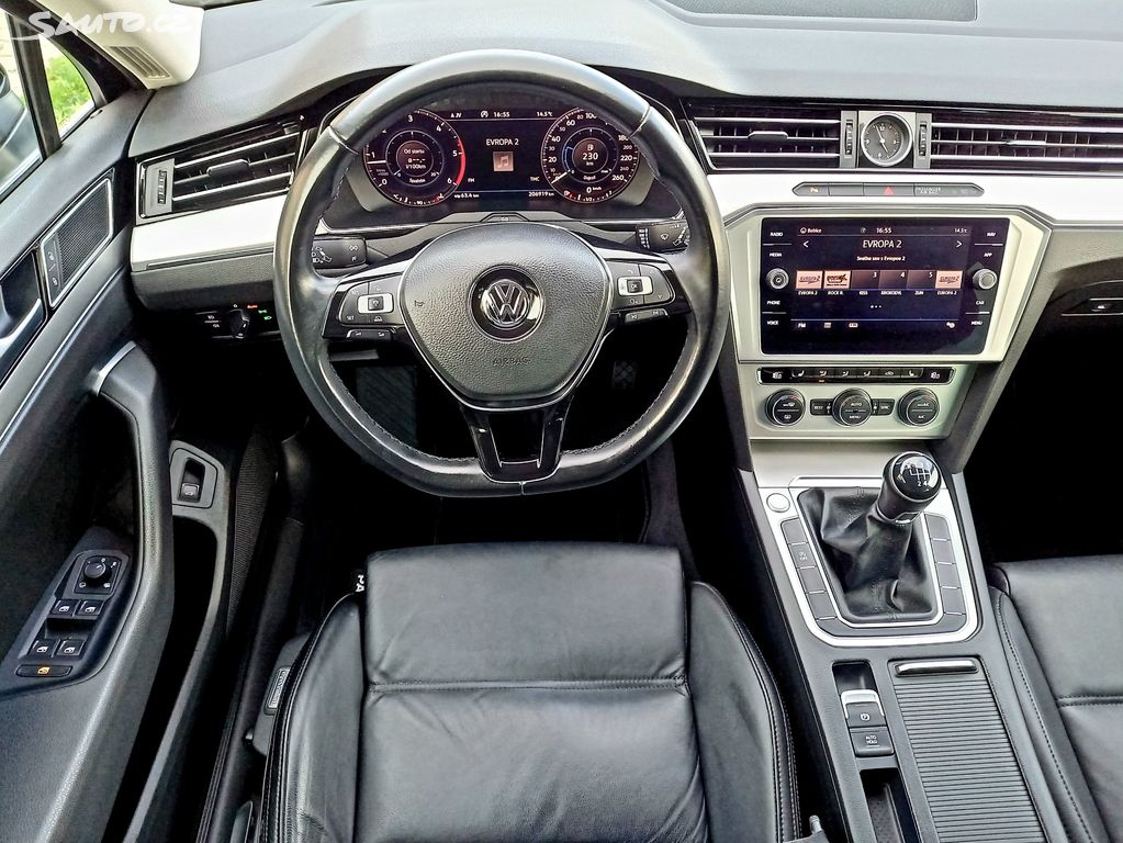 Volkswagen Passat Passat B8 R-line | Sauto.cz
