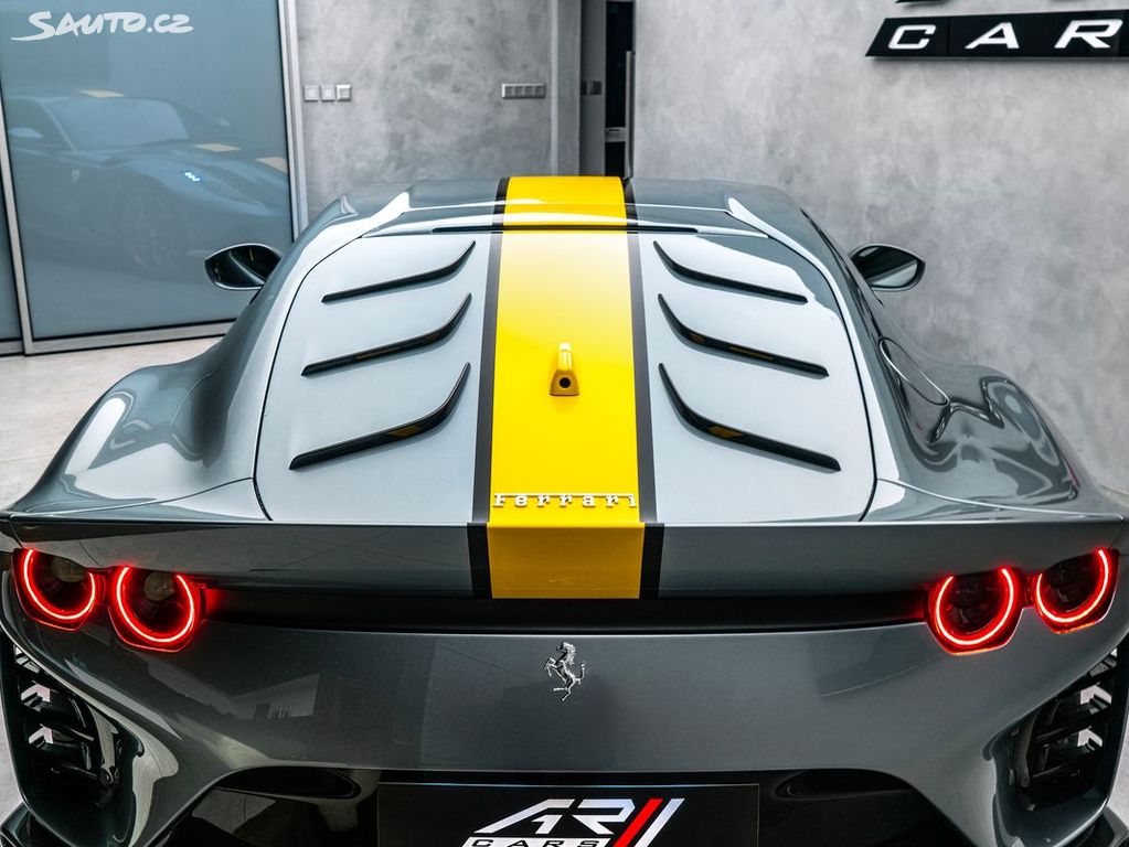 Ferrari 812 | Sauto.cz