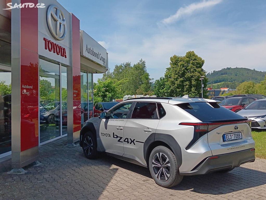 Toyota bZ4X 4X4 PRESTIGE | Sauto.cz