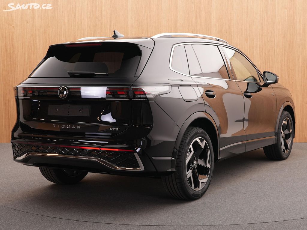 Volkswagen Tiguan R-Line 1.5 eTSI DSG | Sauto.cz