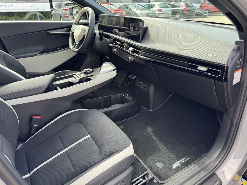 Kia EV6 GT-LINE+HEAT,KEY,MERI,TECH | Sauto.cz