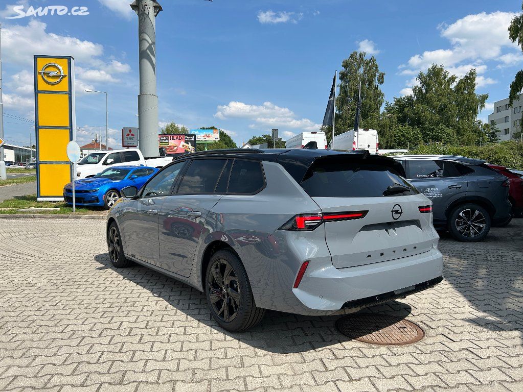 Opel Astra ST GS 1,5 CDTI 96kW AT8 | Sauto.cz