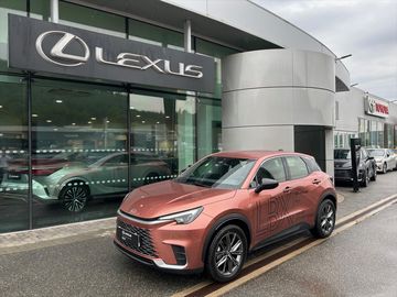Lexus LBX bazar a prodej nových vozů | Sauto.cz