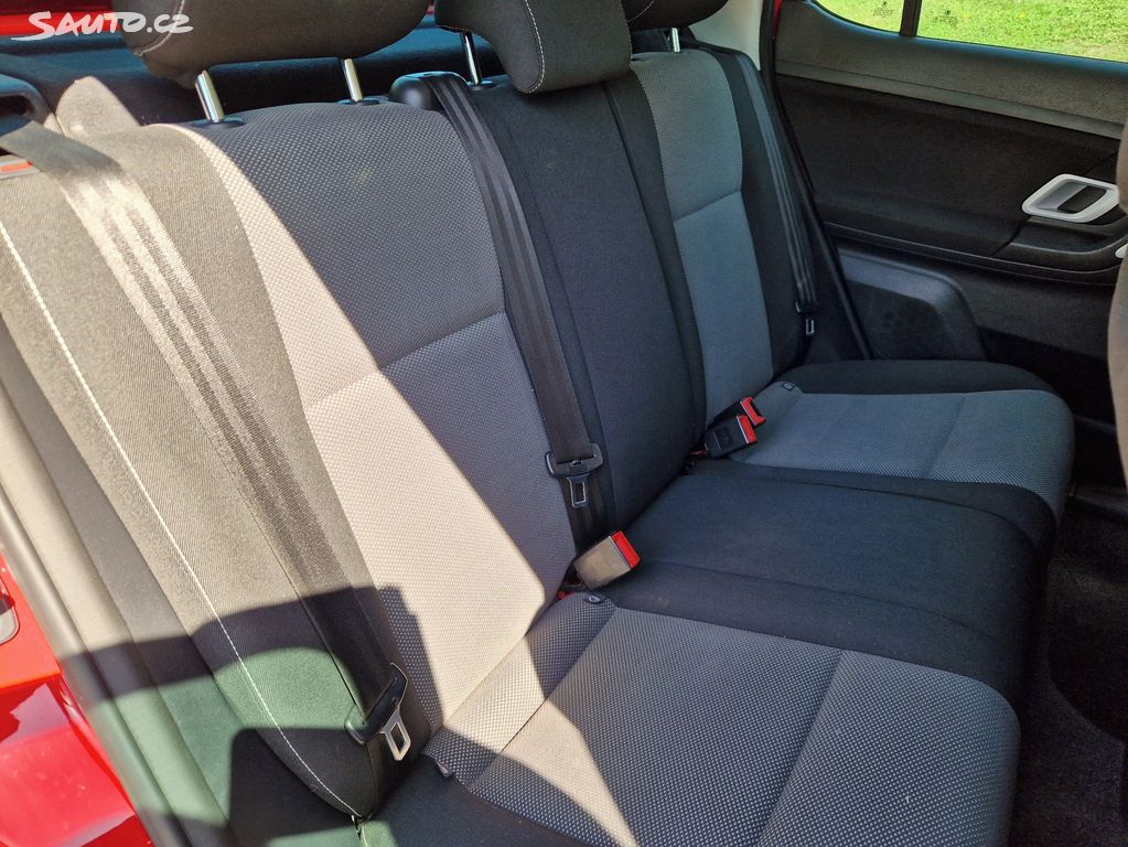 Škoda Fabia 2 SPORT 1,4 16 V 63 KW, vyhř. | Sauto.cz