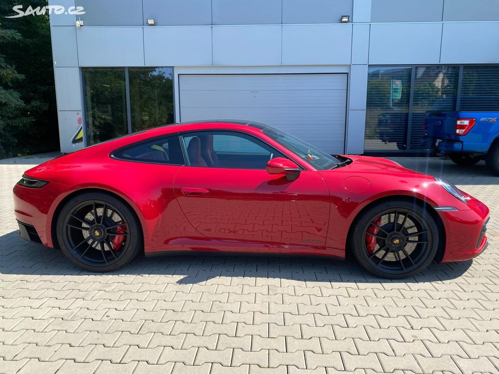 Porsche 911 GTS RED/RED LIFT-PANO-MAX | Sauto.cz