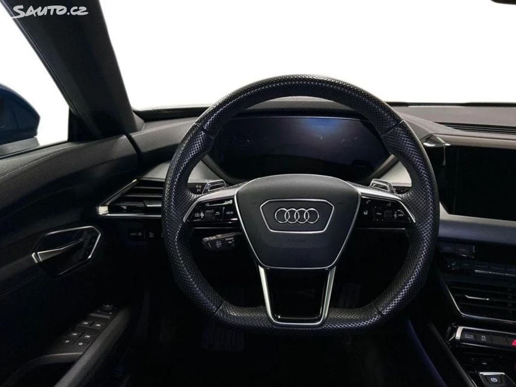 Audi e-tron GT 350 kW Quattro HUD 360 SoH 91% | Sauto.cz