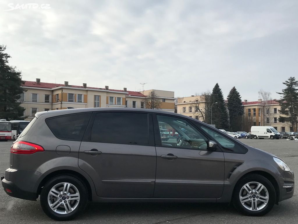 Ford S-MAX 1,6ECOBOOST,7MÍST,118kW | Sauto.cz