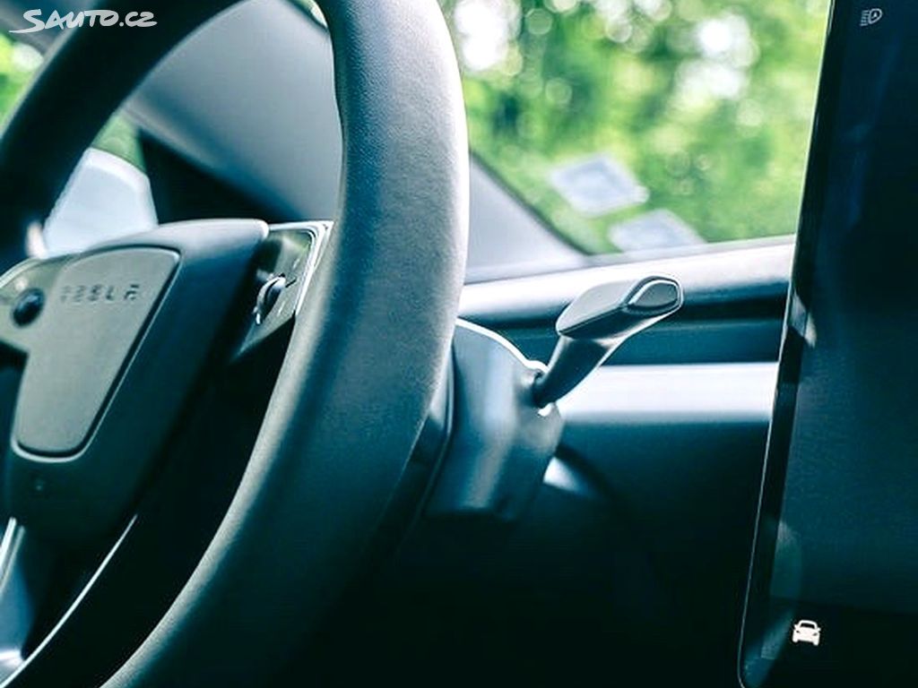 Tesla Model 3 LR/DM/ ochrana laku, doplňky | Sauto.cz