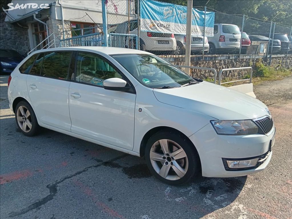 Škoda Rapid 1,4 TSi DSG Drive | Sauto.cz