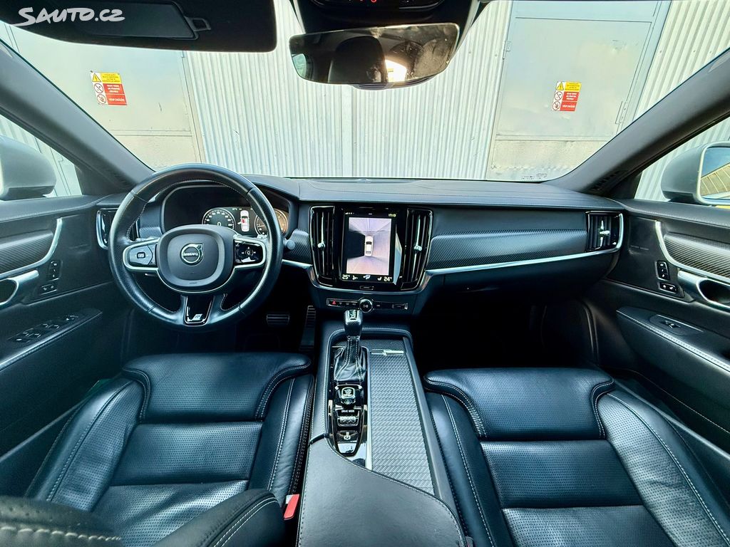 Volvo S90 Volvo S90 D5 AWD R-Design 173 | Sauto.cz