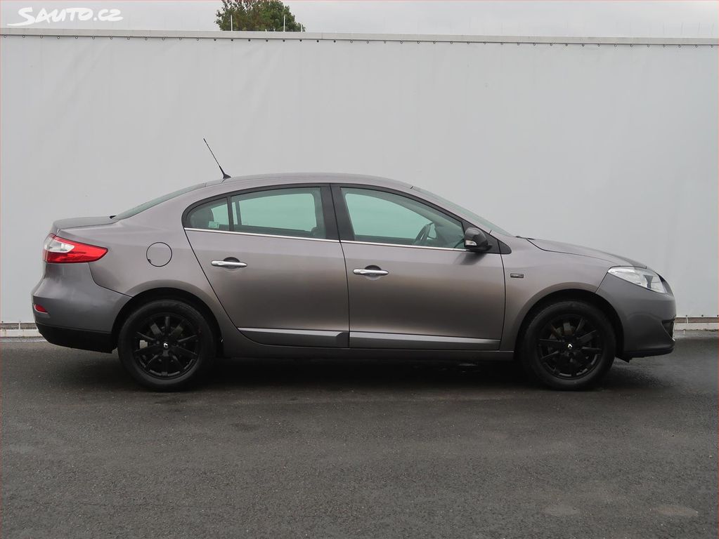 Renault Fluence 1.6 16V, NOVÁ CENA, Serv.kniha | Sauto.cz