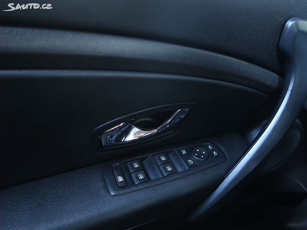 Renault Fluence 1.6 16V, NOVÁ CENA, ČR,1.maj | Sauto.cz