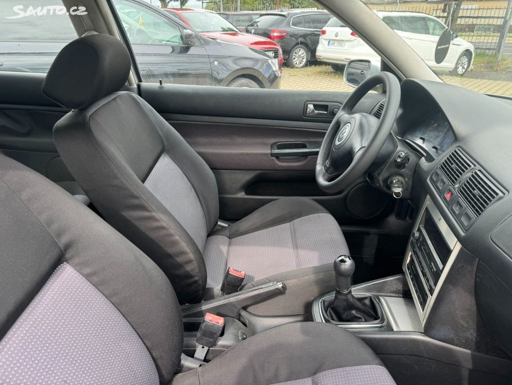 Volkswagen Golf 1,9 TDI 96 KW STK BRZDY | Sauto.cz