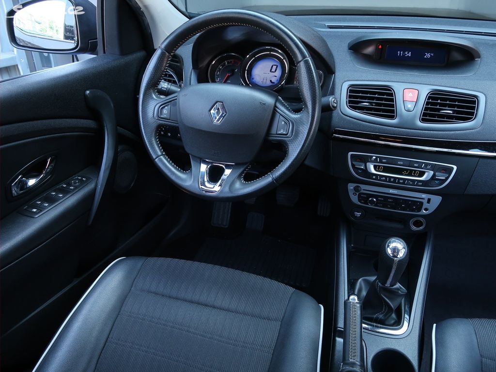 Renault Fluence 1.6 16V, NOVÁ CENA, ČR,1.maj | Sauto.cz