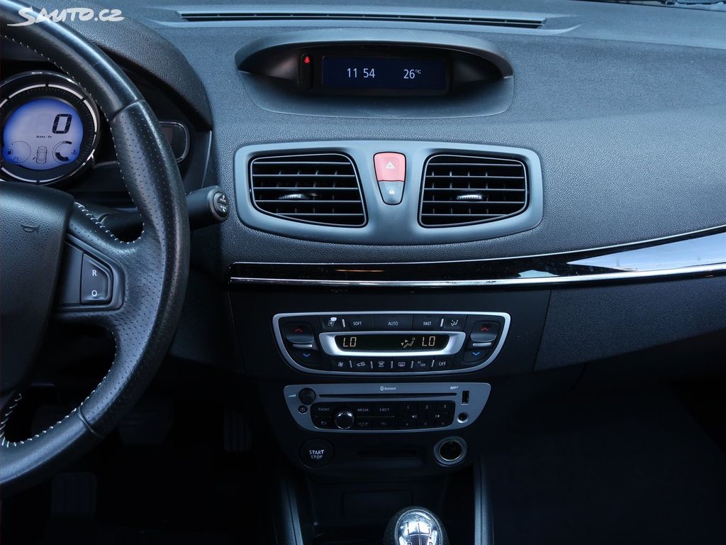 Renault Fluence 1.6 16V, NOVÁ CENA, ČR,1.maj | Sauto.cz